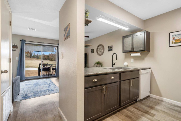 Greenside Retreat - Pointe Royale - Omaha, AR