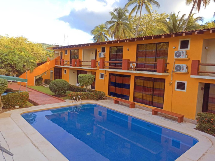 Hotel J.b. - Zihuatanejo