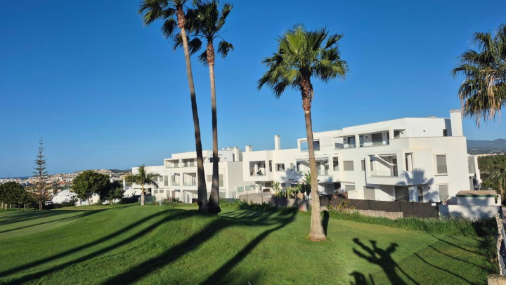 Baviera Golf Hole 9 Luxury Apartment - Torre del Mar