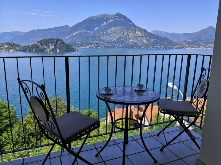 Near Villa Monastero And Castello Di Vezio - Varenna