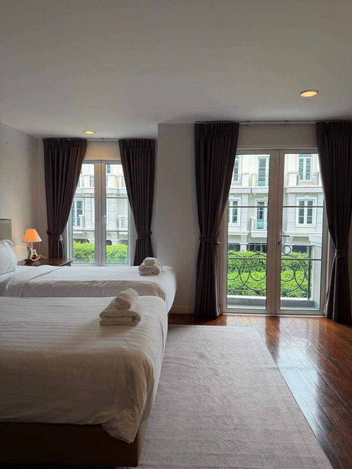Entire 3bedroom Townhome, Shared Swimming Pool In Sukhumvit, 2942 - Bangkok