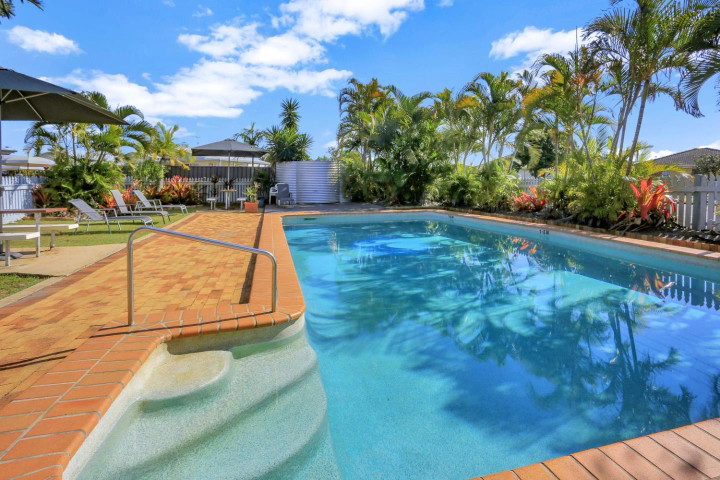 Cane Village Holiday Park - Bundaberg Central
