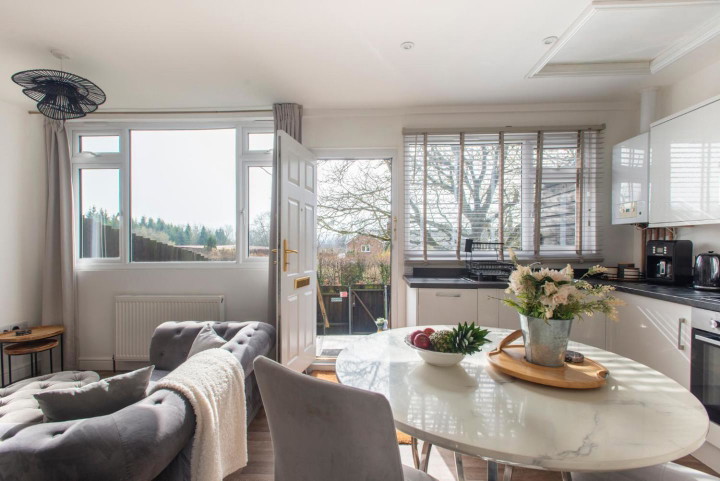 Stillness Cottage - Hut With A Private Hot Tub - Blandford Forum