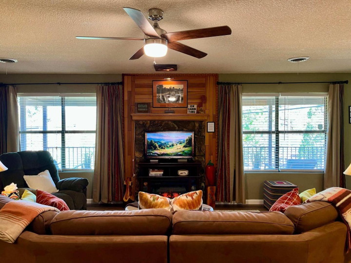 Groovy View Cabin- Mountain Views W Covered Porch - Pet Friendly - New Mexico