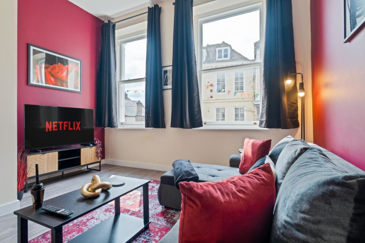 Modern 1 Bedroom Apartment In Canterbury City Centre - Canterbury