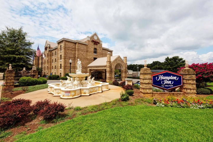Hampton Inn Newberry Opera House - Newberry, SC