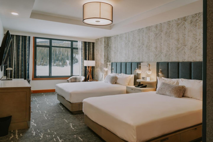 Summit Hotel At Big Sky Resort - Big Sky, MT
