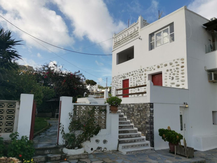 Villa Vasilis Ornos - Greece