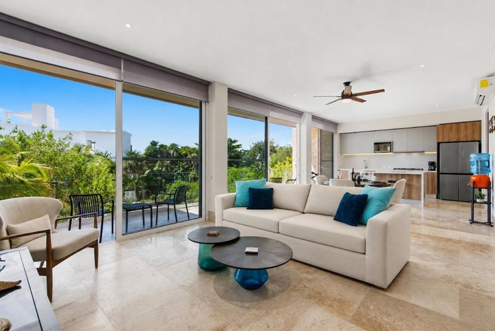 Akumal Seas 2br Condo 2 Min Walk To Beach 7 Rooftop Pools - Akumal