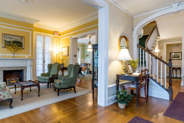 Stanton House Inn - Stamford, CT