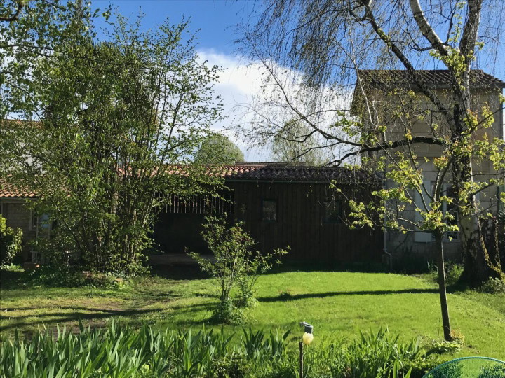 Gîte Le Petit Horizon, Neuf, Calme, Parking, Centre Ville - Niort