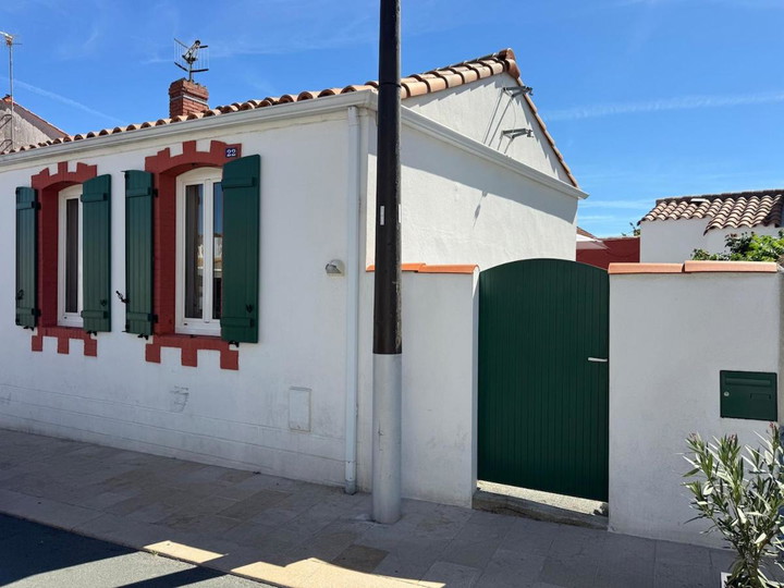 Maison Hyper Centre, Rénové Climatisé - 雷島