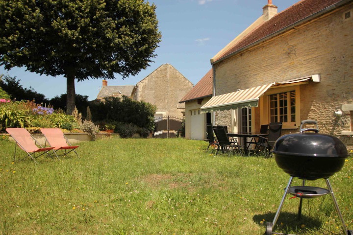 Maison De Caractère Caprice Normand, Jardin Clos, 7min à Pied Des Plages - Luc-sur-Mer