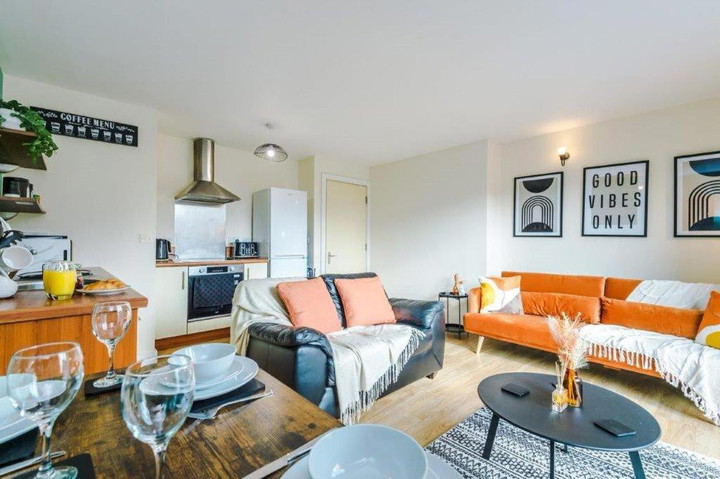 Modern 2br Near Manchester City Centre - Free Parking Garage - 샐퍼드