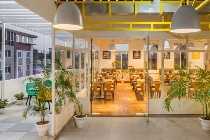 Bedzzz Varanasi By Leisure Hotels, 1 Km From Dashwasamedh Ghat - Varanasi