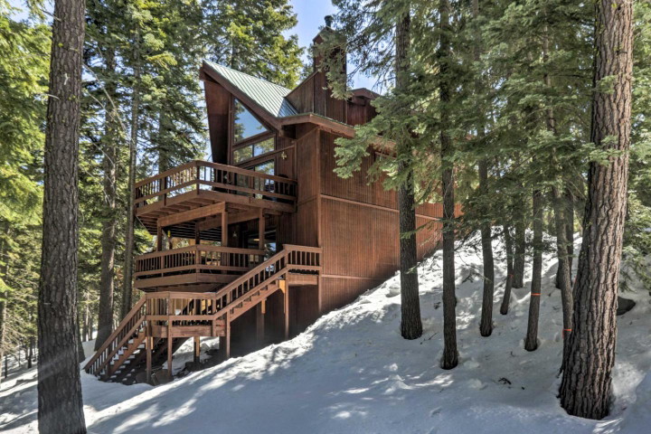 Tahoe Donner Retreat W/ Decks & Lake Access! - Truckee, CA