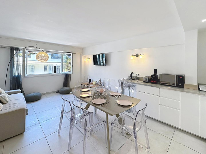 Cannes Premium 3 Br 2 Bath Fully Renovated Heart Of Town By Olam Properties - Cannes