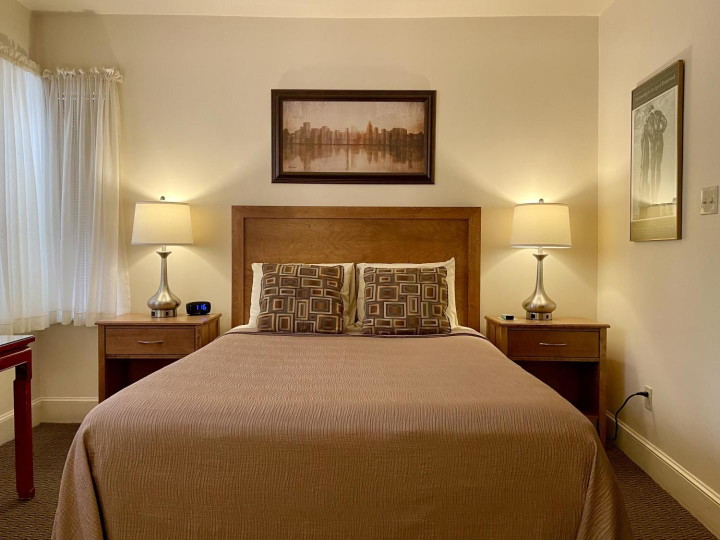 Oasis Guest House - Boston, MA