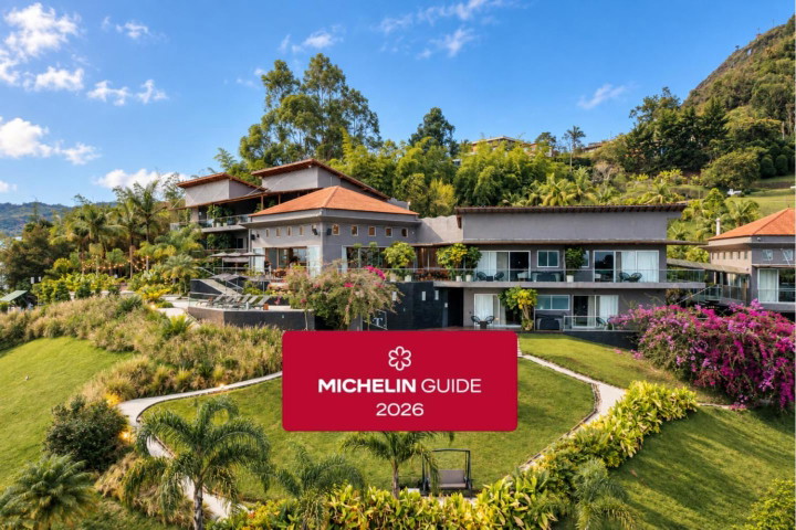 Tau House - Guatape