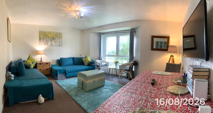 Facing Glasgow Green Spacious Apartment Free Parking - East Kilbride