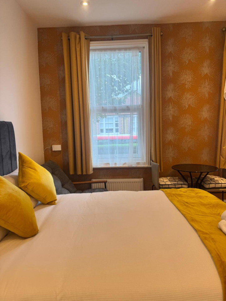 135a Lordship Lane - Bromley