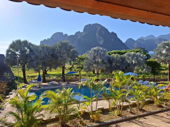 Romantic Vang Vieng Resort - ラオス