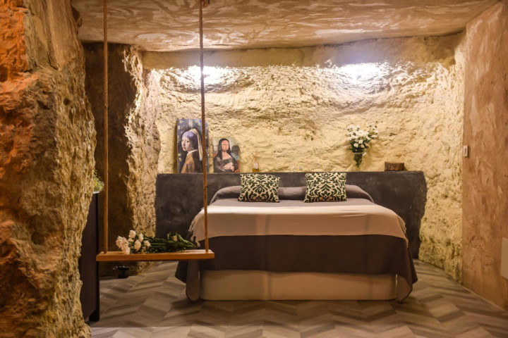Gaiamoment,com - Cueva Las Reinas - Alcalá del Júcar
