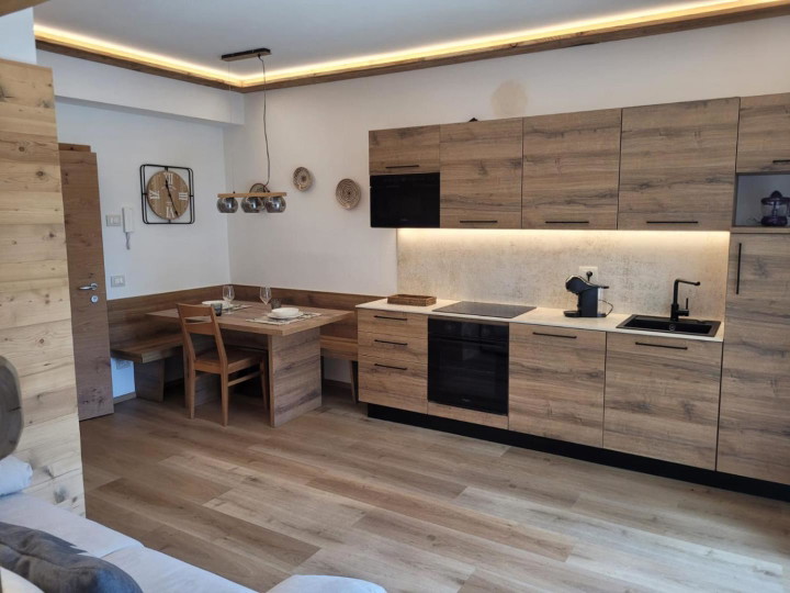 Posta Apartments - Caprile