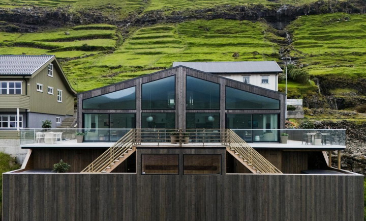Hotel Vík - 3 Br Wellness Townhouses With Sauna, Jacuzzi & Panoramic Views - Îles Féroé