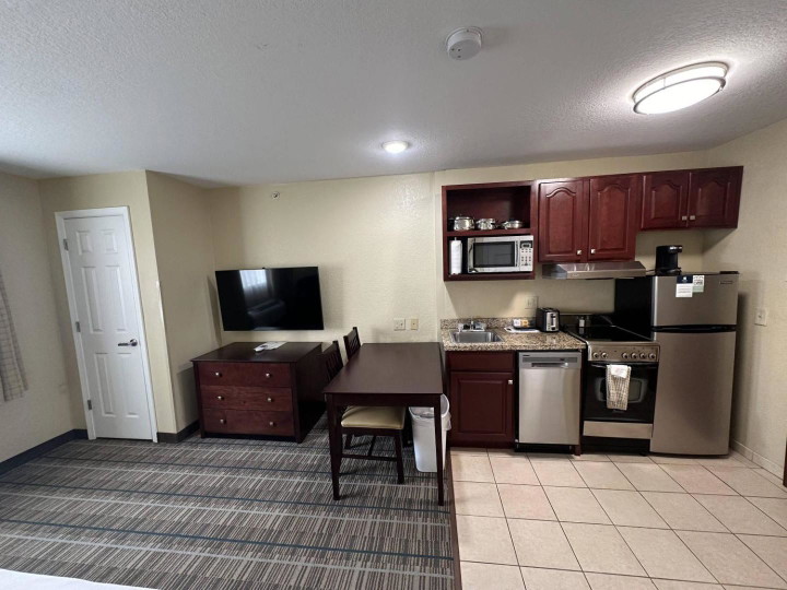Mainstay Suites Coralville - Iowa City - Iowa City, IA