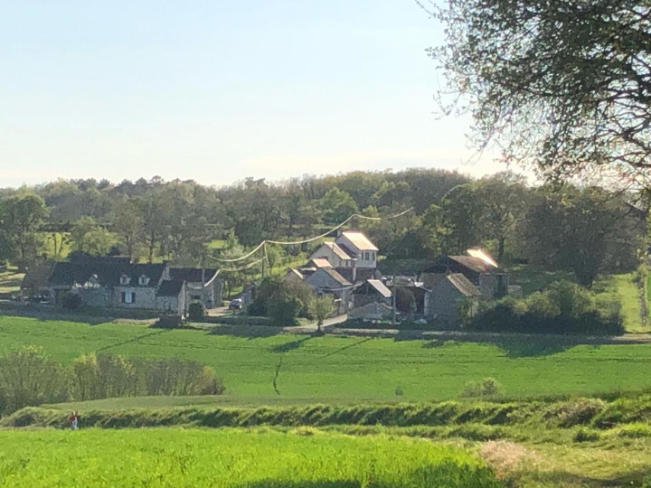 Gîte Au Calme Entièrement Rénové - France