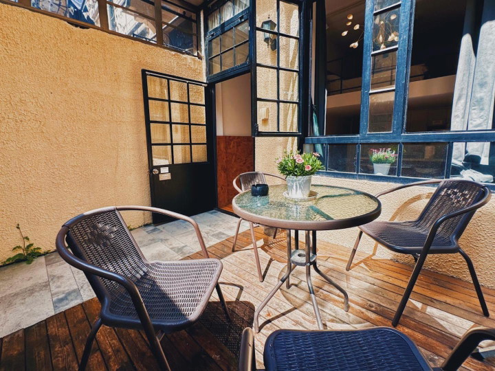 Citywalk Cottage With Two Beds And Courtyard - Shanghai