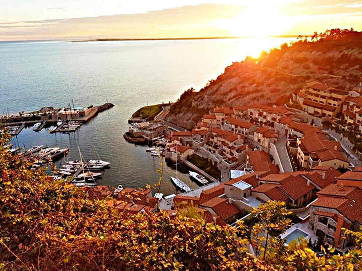 Portopiccolo Avolare Apartments In Panoramic Terrasses, Beach Included - Monfalcone