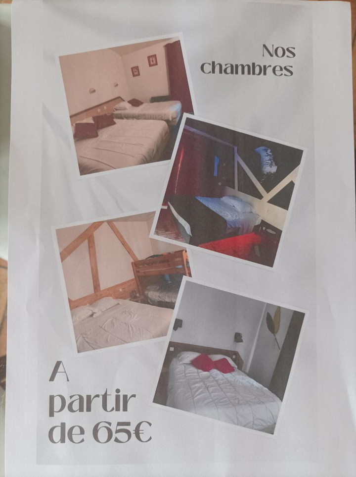 Hôtel Les Deux Porches - Lussac-les-Châteaux