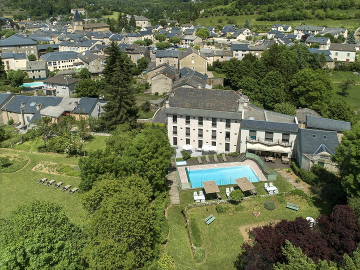 Logis Hôtel Restaurant Le Mont Aigoual - Département Lozère