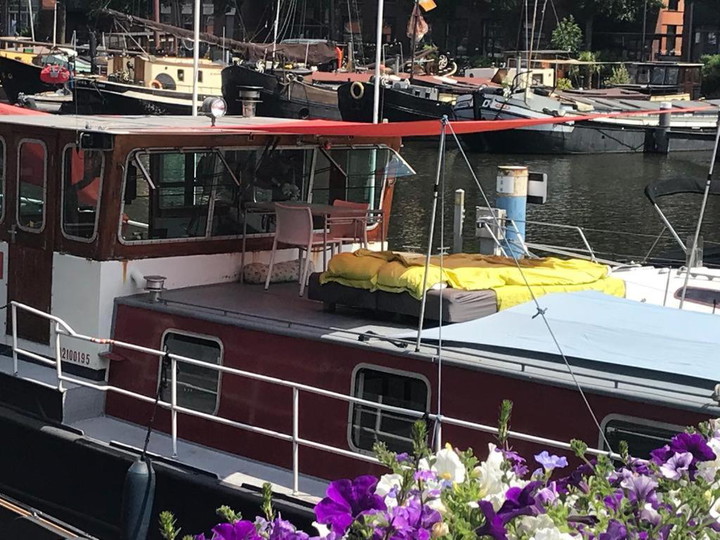 Spacious Homely House Boat - Amsterdam