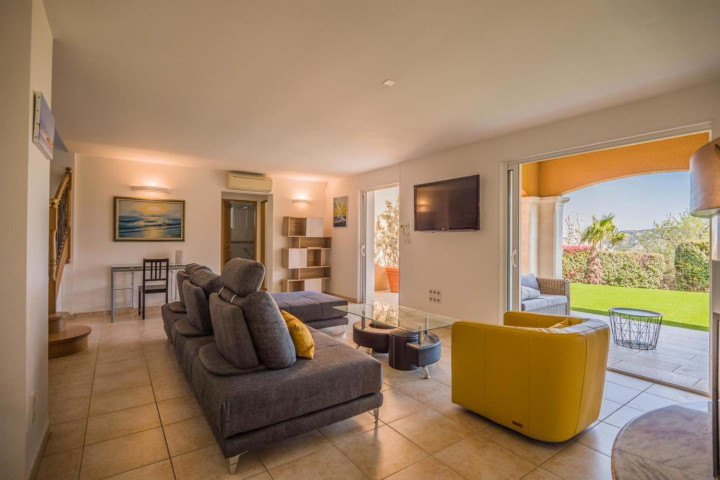Family Home In Sainte-maxime - Saint-Tropez