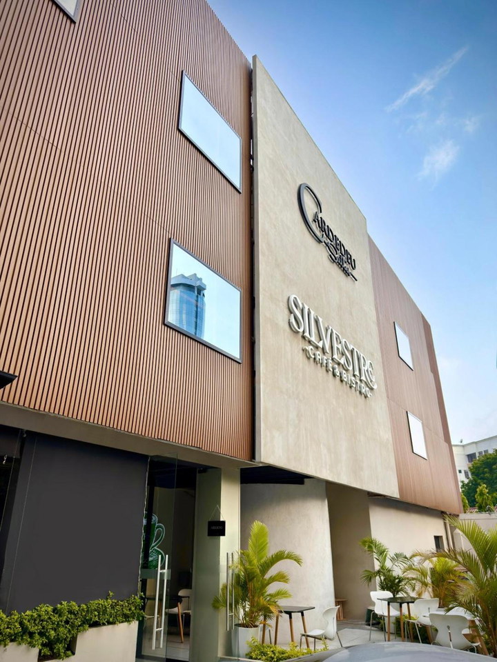 Cardedeu San Benito Suites - San Salvador