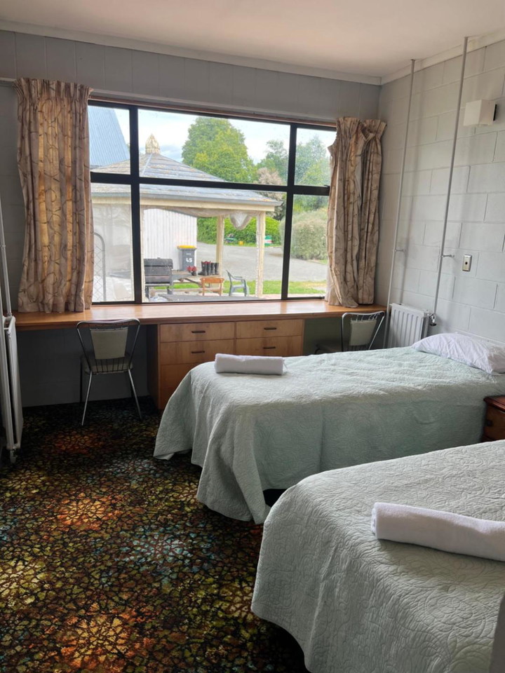 Green Hayes Estate Rentals- R5 Magnolia House - West Coast