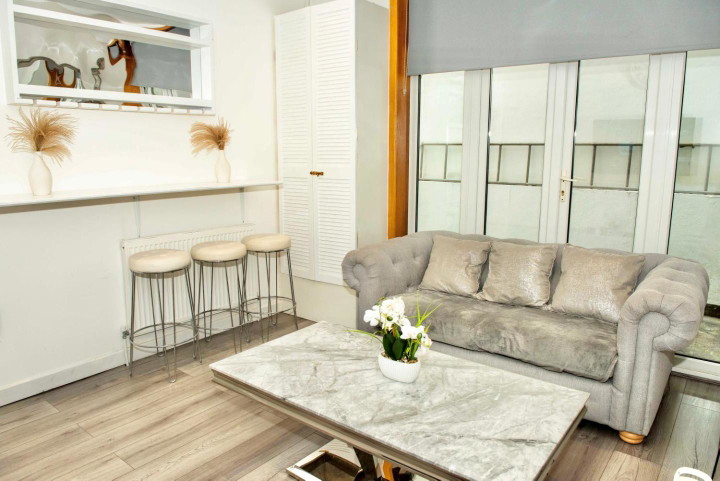 Ground Floor 2 Bedroom Apartment Southsea - Free Parking - Portsmouth
