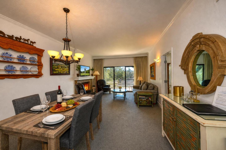 Spacious 2br Condo With Pool, Fireplace,at Silverado Country Club - Napa, CA
