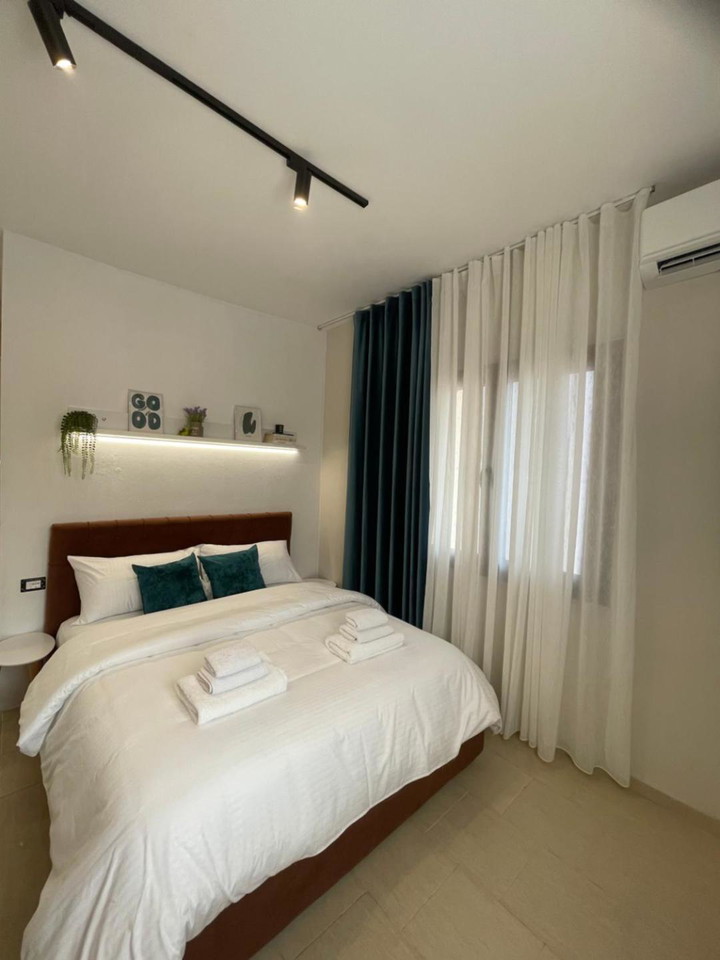 Nestly Rooms - Tirana