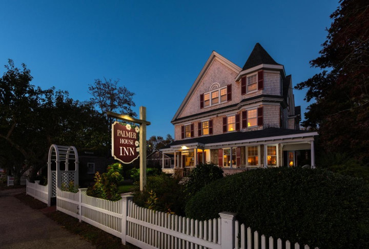 Palmer House Inn - Woods Hole, MA