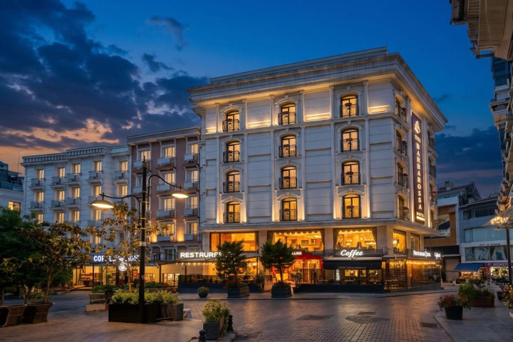 The Barbarossa Istanbul Metro Hotel - İstanbul