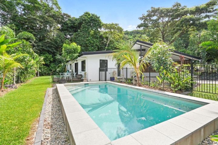 Maison Daintree - Mount Whitfield View - Cairns