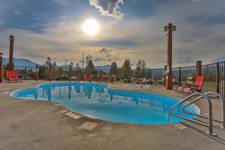 Sable Ridge Pet Friendly By Stayin - Radium Hot Springs