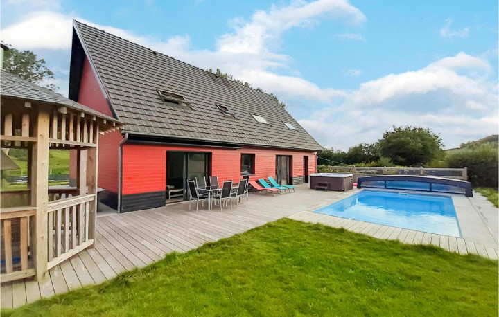Gorgeous Home In Saint-denoeux With Sauna - Côte d’Opale