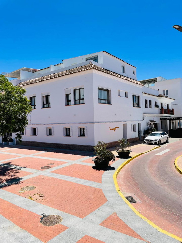 El Escondido De Zahara - Spain