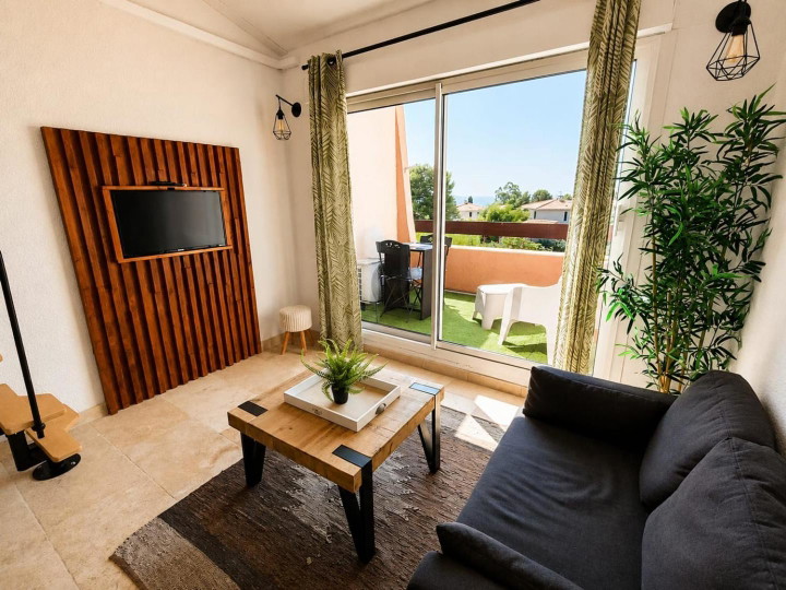 Appartement Vue Mer Accès Plage Privé Parking - Bandol