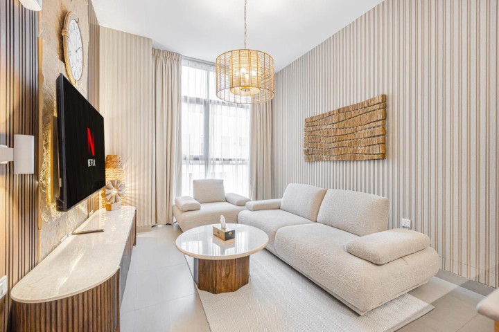 1br Wow Apartment In Sharjah - Crystal Retreat - Sharjah